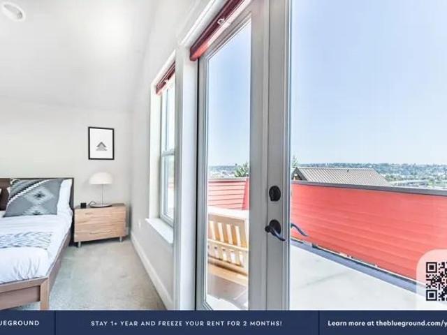 Blueground Seattle Studio Apartment for Rent at 224 Pontius Ave N #4022A, Seattle, WA 98109 South Lake Union