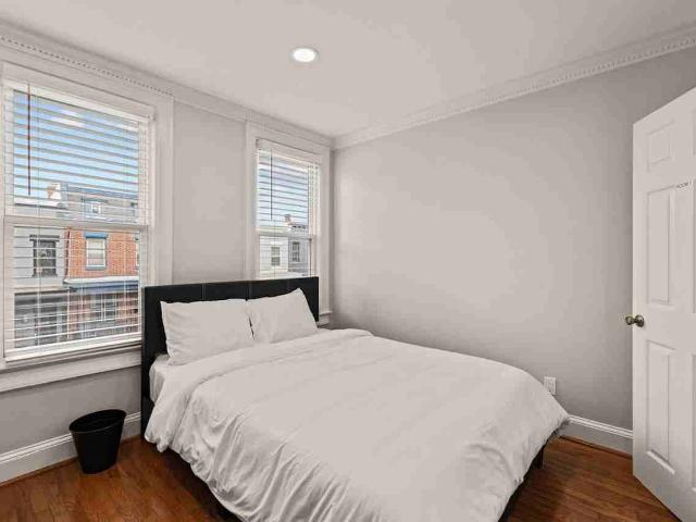 Blueground Washington DC 3 Bedroom Apartment for Rent at 1503 Vermont Ave Nw #1511067P, Washington, DC 20005 Logan Circle Shaw