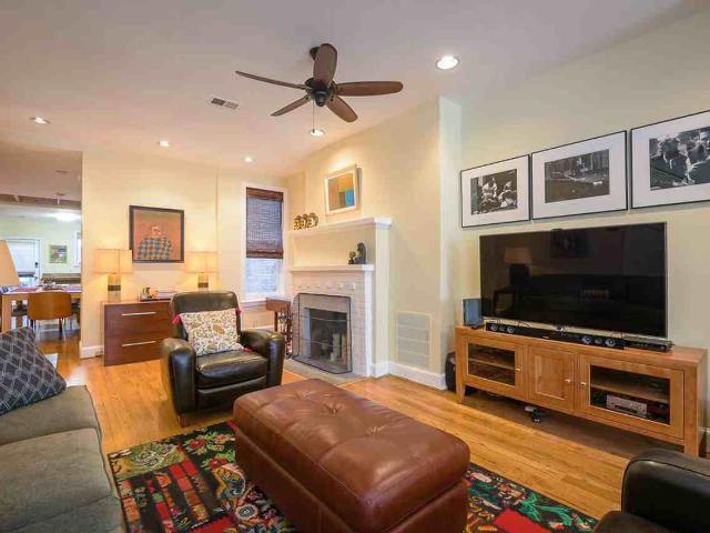 Blueground Washington DC 3 Bedroom Apartment for Rent at 1503 Vermont Ave Nw #170373P, Washington, DC 20005 Logan Circle Shaw