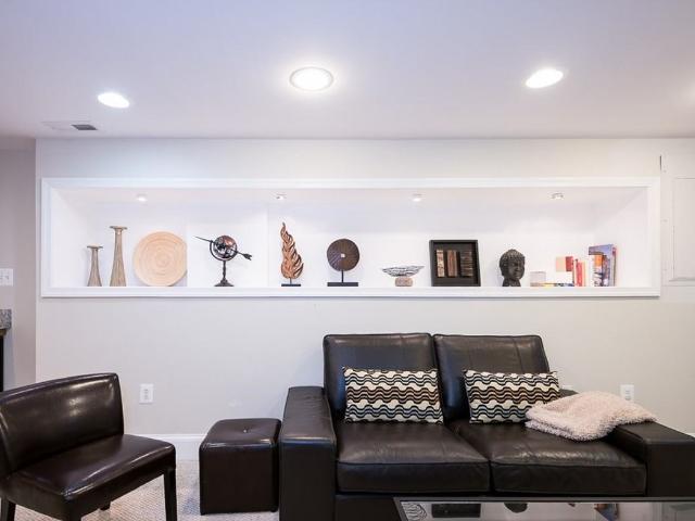 Blueground Washington DC 3 Bedroom Apartment for Rent at 1650 Avon Pl Nw #1587659P, Washington, DC 20007 Georgetown