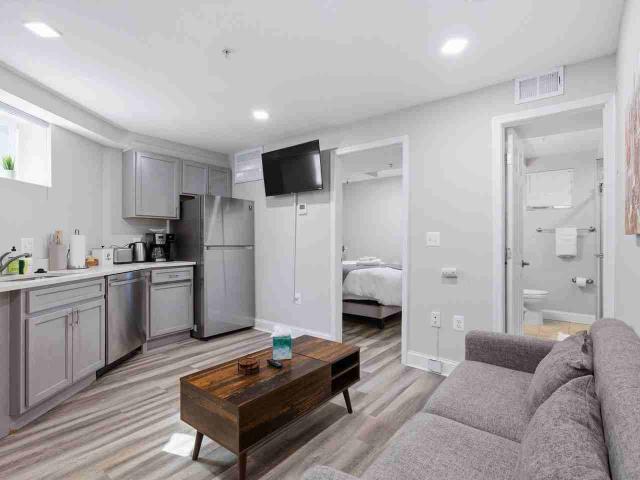 Blueground Washington DC 1 Bedroom Apartment for Rent at 1425 P St Nw #1592184P, Washington, DC 20005 Logan Circle Shaw