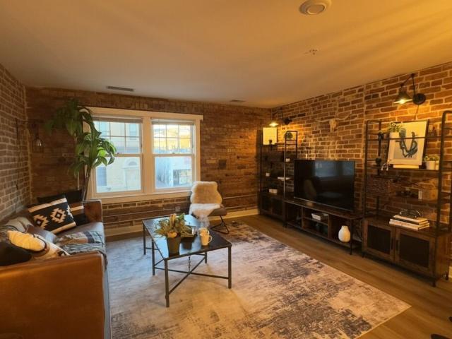 Blueground Washington DC 1 Bedroom Apartment for Rent at 1503 Vermont Ave Nw #1403625P, Washington, DC 20005 Logan Circle Shaw