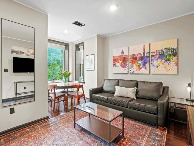 Blueground Washington DC 1 Bedroom Apartment for Rent at 1503 Vermont Ave Nw #1018308P, Washington, DC 20005 Logan Circle Shaw