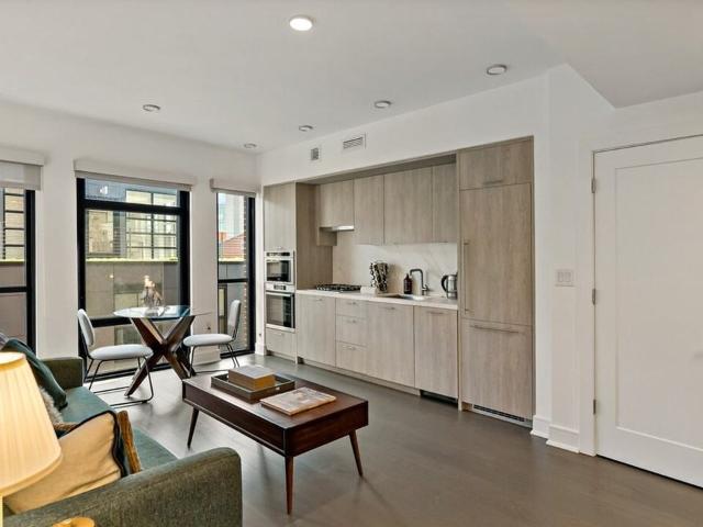 Blueground Washington DC 1 Bedroom Apartment for Rent at 1503 Vermont Ave Nw #1395396P, Washington, DC 20005 Logan Circle Shaw