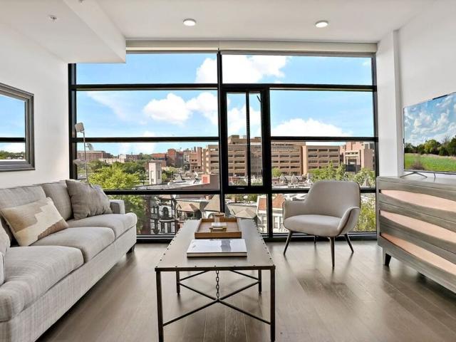 Blueground Washington DC 2 Bedroom Apartment for Rent at 1425 P St Nw #1395401P, Washington, DC 20005 Logan Circle Shaw