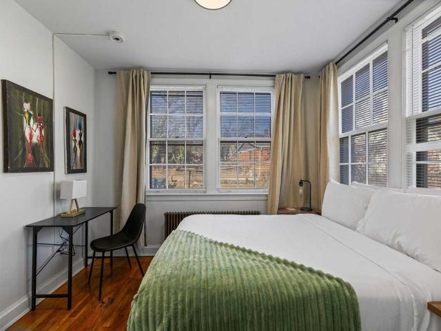 Blueground Washington DC 2 Bedroom Apartment for Rent at 1503 Vermont Ave Nw #1468520P, Washington, DC 20005 Logan Circle Shaw