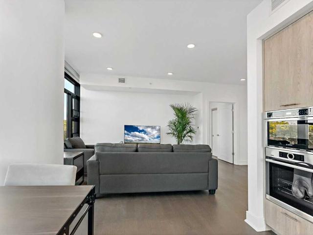 Blueground Washington DC 2 Bedroom Apartment for Rent at 1503 Vermont Ave Nw #1395471P, Washington, DC 20005 Logan Circle Shaw