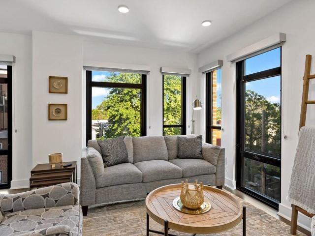 Blueground Washington DC 2 Bedroom Apartment for Rent at 1503 Vermont Ave Nw #1395397P, Washington, DC 20005 Logan Circle Shaw