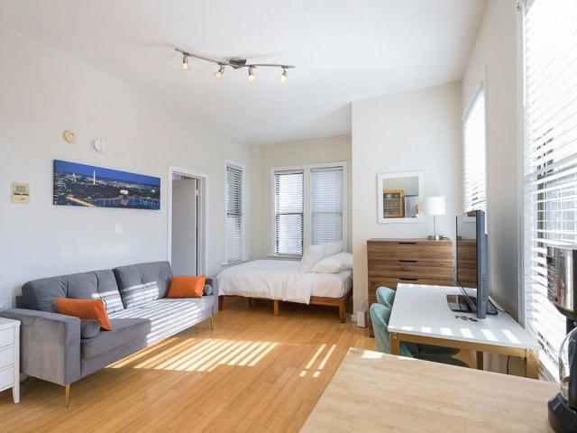 Blueground Washington DC Studio Apartment for Rent at 1415 17th St Nw #363P, Washington, DC 20036 Dupont Circle