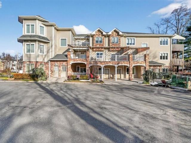 Bluefield Dr Unit,spring Valley, Condo For Sale