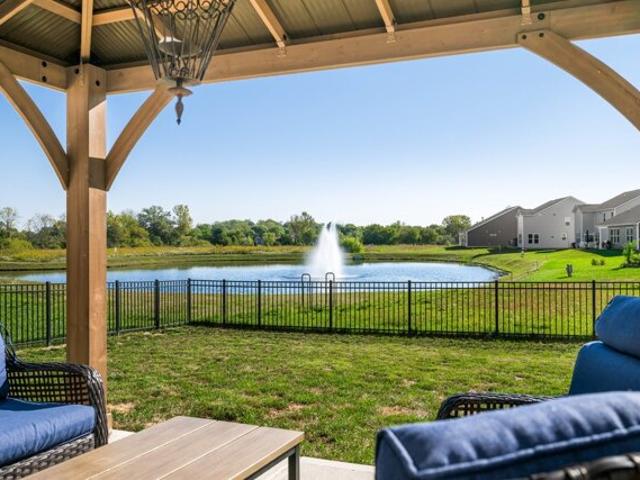 Bluestem Cir, Whiteland, Home For Sale