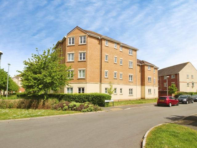 Bluewater House, Swindon 3 bedrooms Property for lettings Mcfarlane