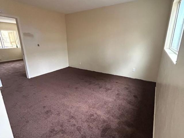 BLUHAR01 2 Bedroom Apartment for Rent at 1521 N Sierra Way, San Bernardino, CA 92405 DMV