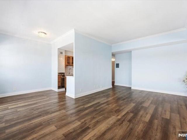 Blvd E, West New York, Property For Sale