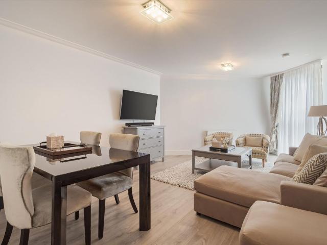 Blythe Road, London W14, 1 bed flat to rent, £3,000 pcm | PrimeLocation