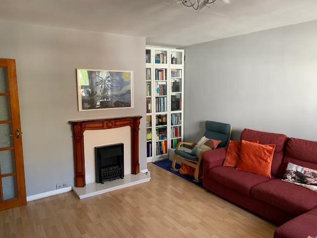 Blythe Road, London W14, 2 bed flat to rent, £2,500 pcm | PrimeLocation