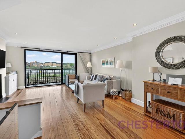 Blyth's Wharf, Narrow Street, London 4 bed end of terrace house to rent £7,500 pcm £1,731 pw