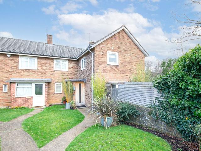 Blythway, Welwyn Garden City AL7, 3 bed semi detached house to rent, £2,000 pcm | PrimeLocation