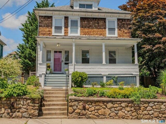 Blydenburg Ave, New London, Home For Sale