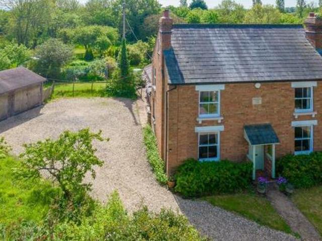 Brotheridge Green, Hanley Castle, 4 Bedroom Detached