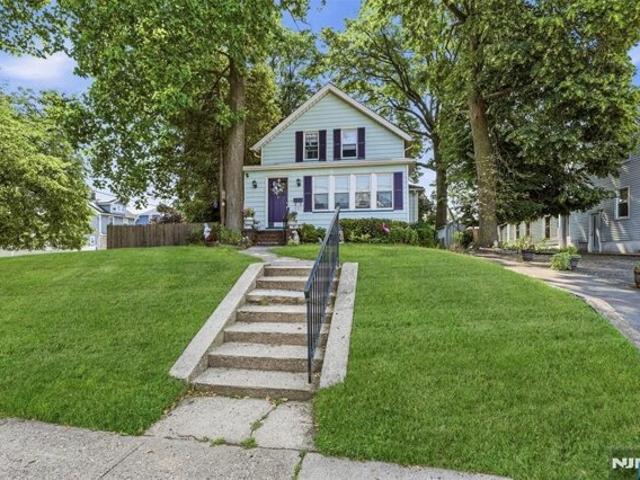 Broughton Ave, Bloomfield, Home For Sale