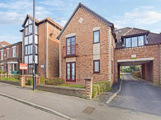 Broughton House, Bullar Road, Southampton SO18, Studio to rent, £825 pcm | PrimeLocation