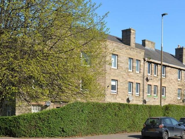 Broughton Road, 2 Bedroom Flat