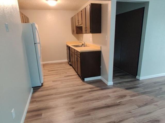 Brougham Estates II 2 Bedroom Apartment for Rent at 1711 N 73rd Ter, Kansas City, KS 66112 Victory Hills