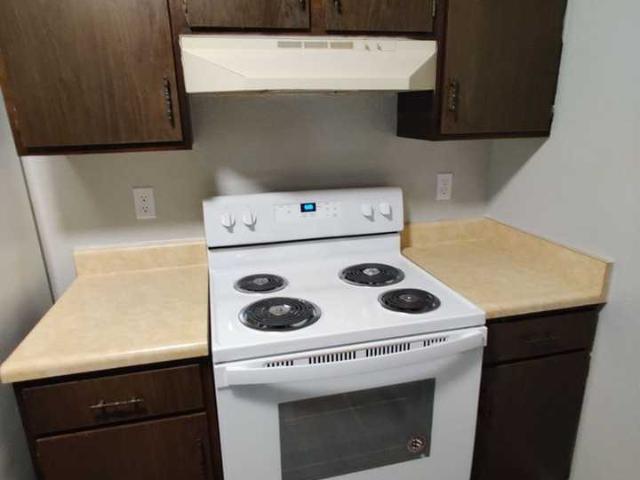 Brougham Estates II 2 Bedroom Apartment for Rent at 1711 N 73rd Ter, Kansas City, KS 66112 Victory Hills