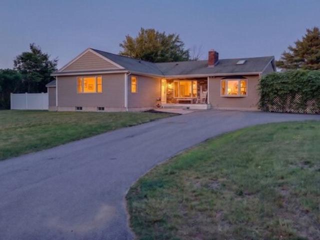 Brown Ave, Lunenburg, Home For Sale