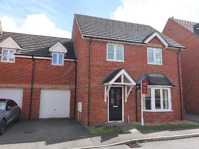 Brown Close, St Crispin, Northampton NN5, 4 bed semi detached house to rent, £1,500 pcm | PrimeLocation