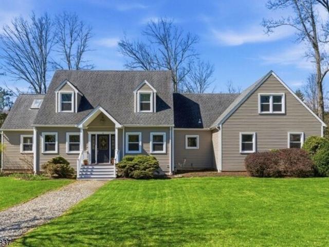 Brown Ct, Clinton Township, Home For Sale
