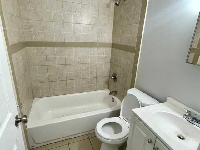 Brown Estates 2 Bedroom Apartment for Rent at 3570/3574 McHenry Ave, Cincinnati, OH 45225 Camp Washington