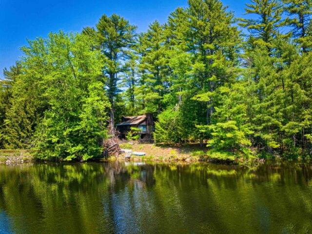 Brown Hill Rd, Belmont, Home For Sale