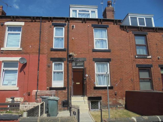 Brown Lane, Holbeck, Leeds LS11, 2 bed terraced house to rent, £850 pcm | PrimeLocation