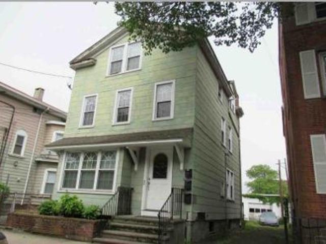 Brown St