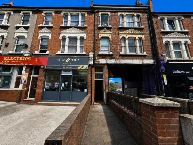 Brownhill Road, London SE6, Studio to rent, £1,292 pcm | PrimeLocation