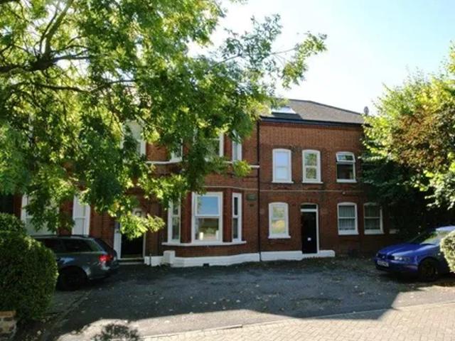 Brownhill Road, London, SE6 1AG, United Kingdom | 2 bed apartment for rent #136748957 | Rentberry