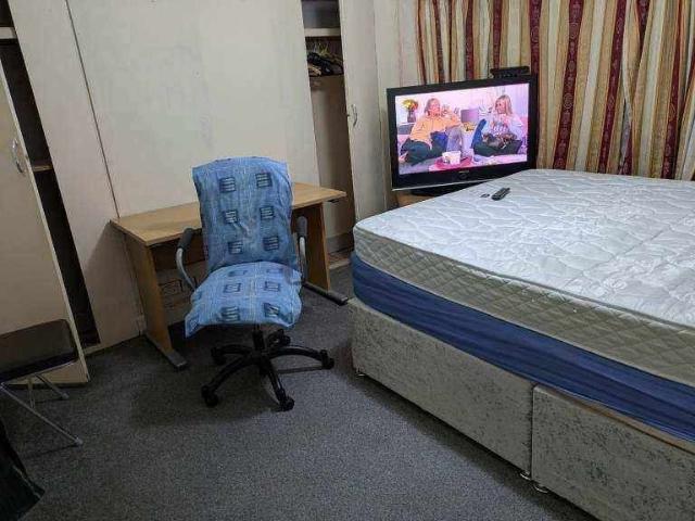 Browning Way, Hounslow TW5, Room to rent, £650 pcm | PrimeLocation