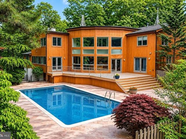 Browning Ln, Cherry Hill, Home For Sale