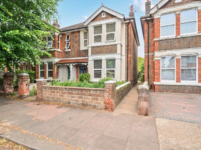 Browning Road, Worthing, West Sussex BN11, 1 bed flat to rent, £1,150 pcm | PrimeLocation