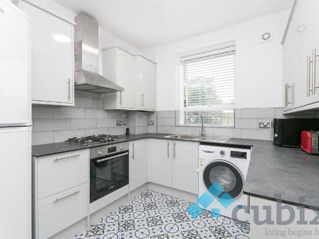 Browning Street, London SE17, 2 bed flat to rent, £2,297 pcm | PrimeLocation