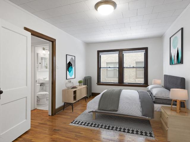 Brownstone on Grand Studio Apartment for Rent at 1311 Grand Ave, St. Paul, MN 55105 Macalester Groveland