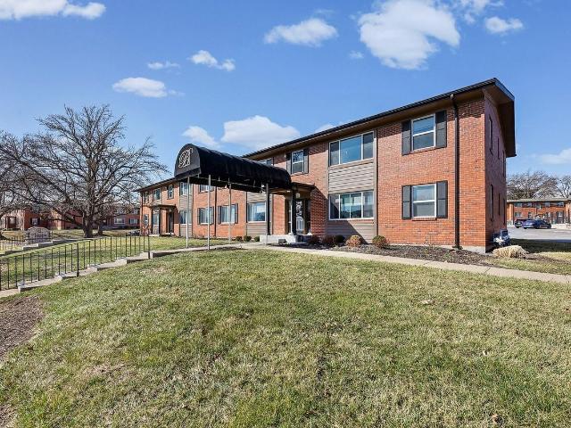 Brownstone Apartments 1 Bedroom Apartment for Rent at 6126 Marty Ln, Overland Park, KS 66202 Crestview