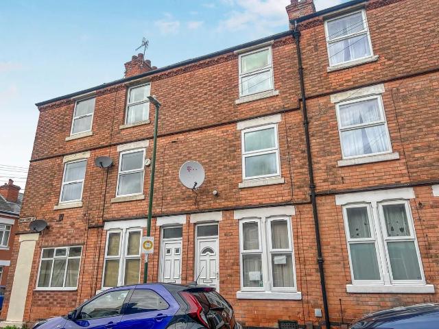 Broxtowe Street, Nottingham NG5, 5 bed terraced house to rent, £1,400 pcm | PrimeLocation