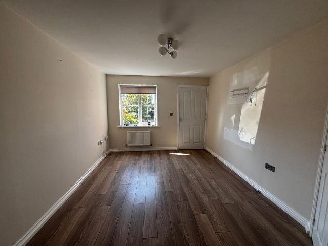 Bro Ethin, Cross Hands, Llanelli, Carmarthenshire, SA14 7AZ