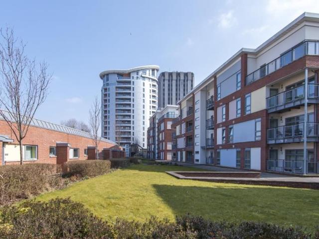 Broad Weir, Broadmead, Bristol BS1, 1 bed flat to rent, £1,500 pcm | PrimeLocation
