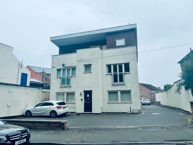 Broad Green, Wellingborough NN8, 1 bed flat to rent, £750 pcm | PrimeLocation
