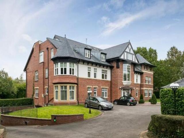 Broad Lane, Hale, 5 Bedroom Apartment