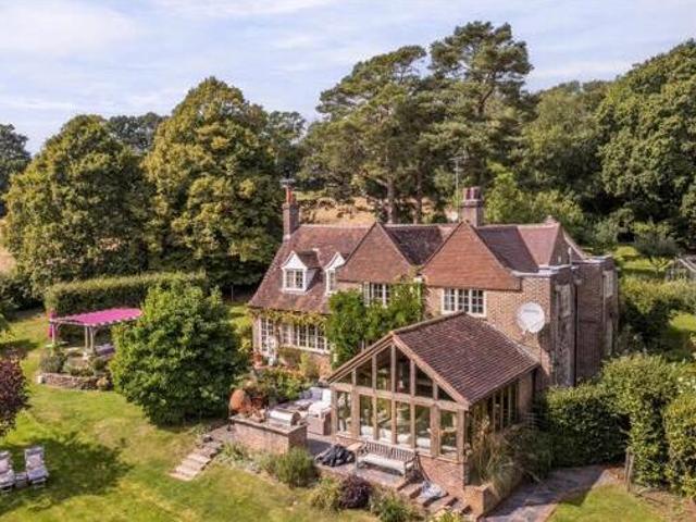 Broad Oak, Heathfield, 5 Bedroom Detached
